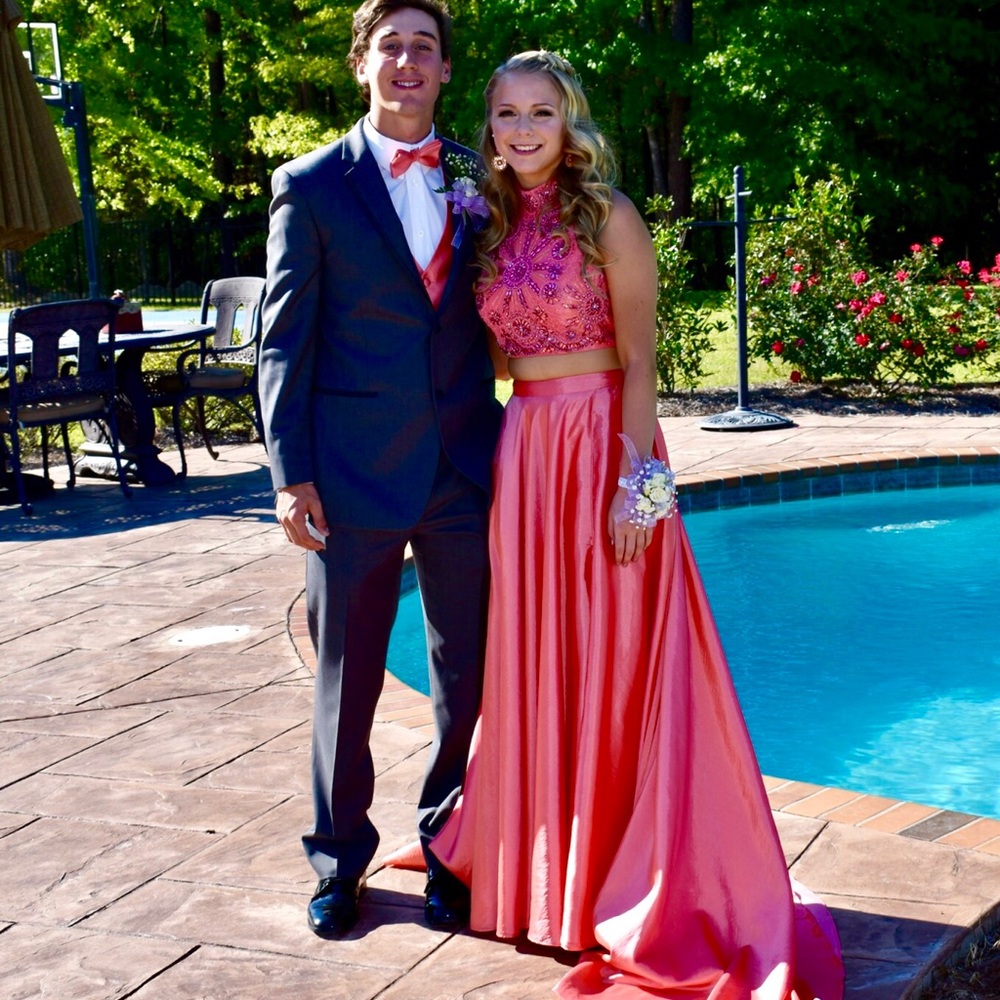 Sherry Hill Prom Or Formal Dress! Sized To Size 0 - Gem